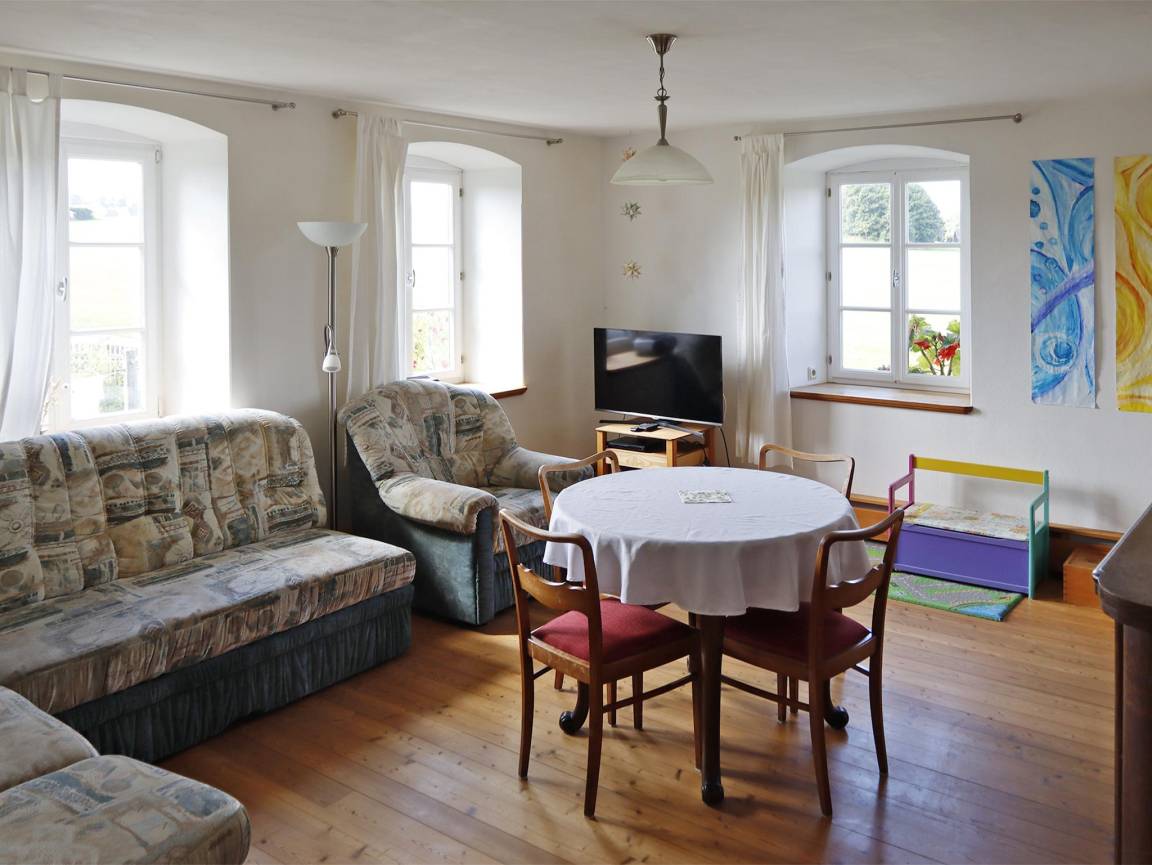 70 M² Ferienwohnung ∙ 1 Schlafzimmer ∙ 4 Gäste - Rechenberg-Bienenmühle
