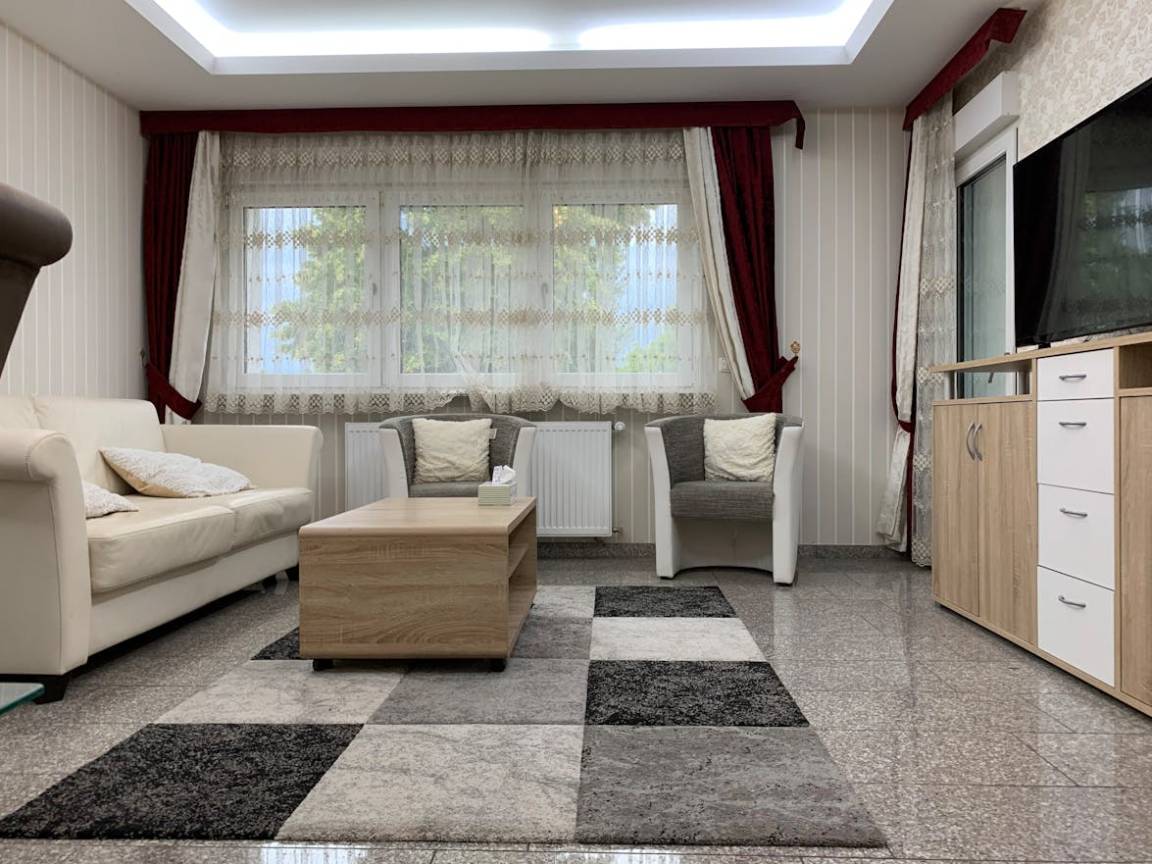 65 M² Apartment ∙ 1 Bedroom ∙ 2 Guests - Wiesbaden