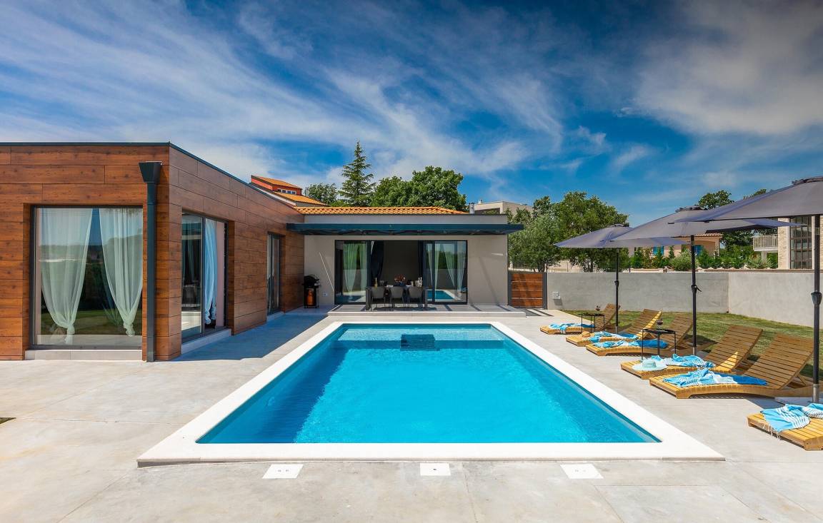 180 M² Huis ∙ 3 Slaapkamers ∙ 6 Gasten - Rovinj