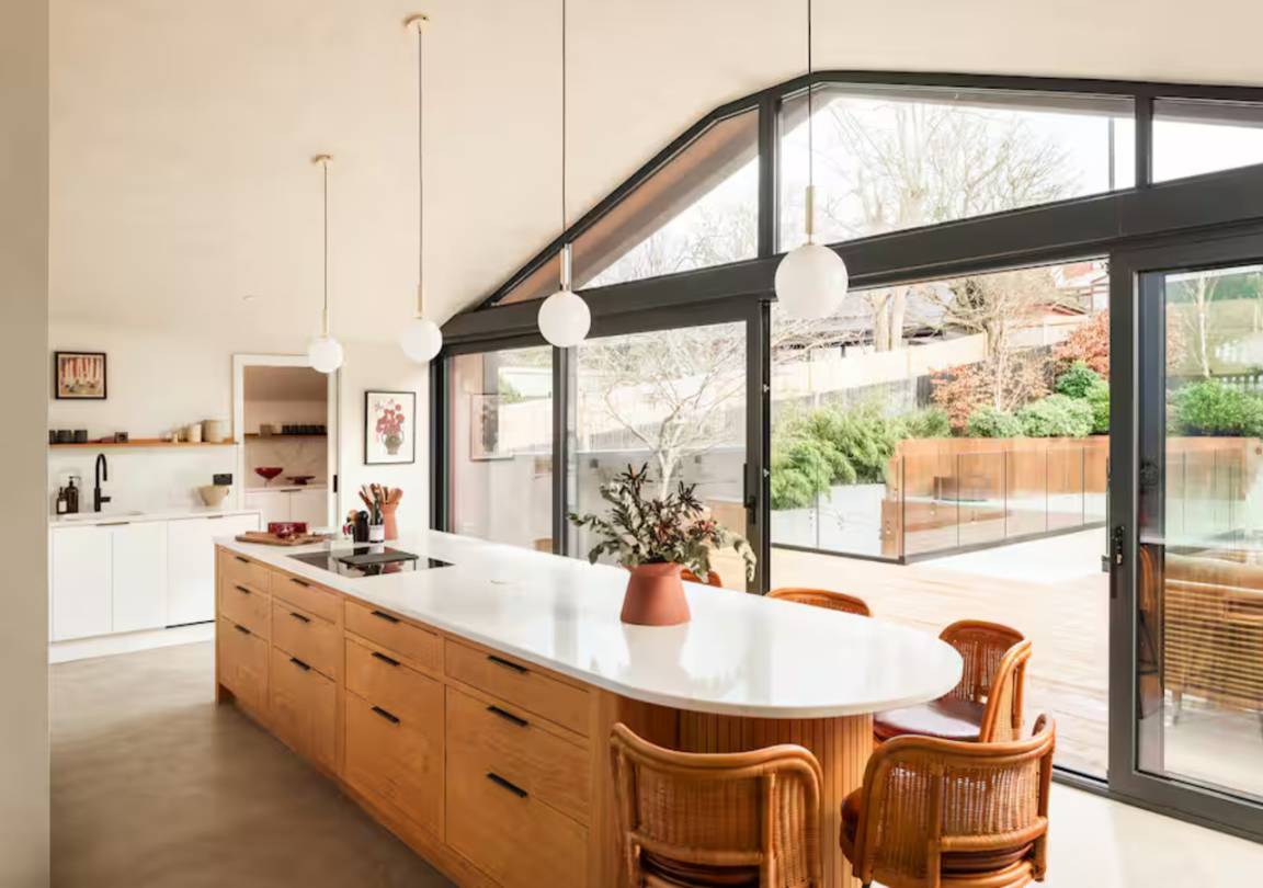 186 M² Talo ∙ 4 Makuuhuonetta ∙ 8 Vierasta - Brighton