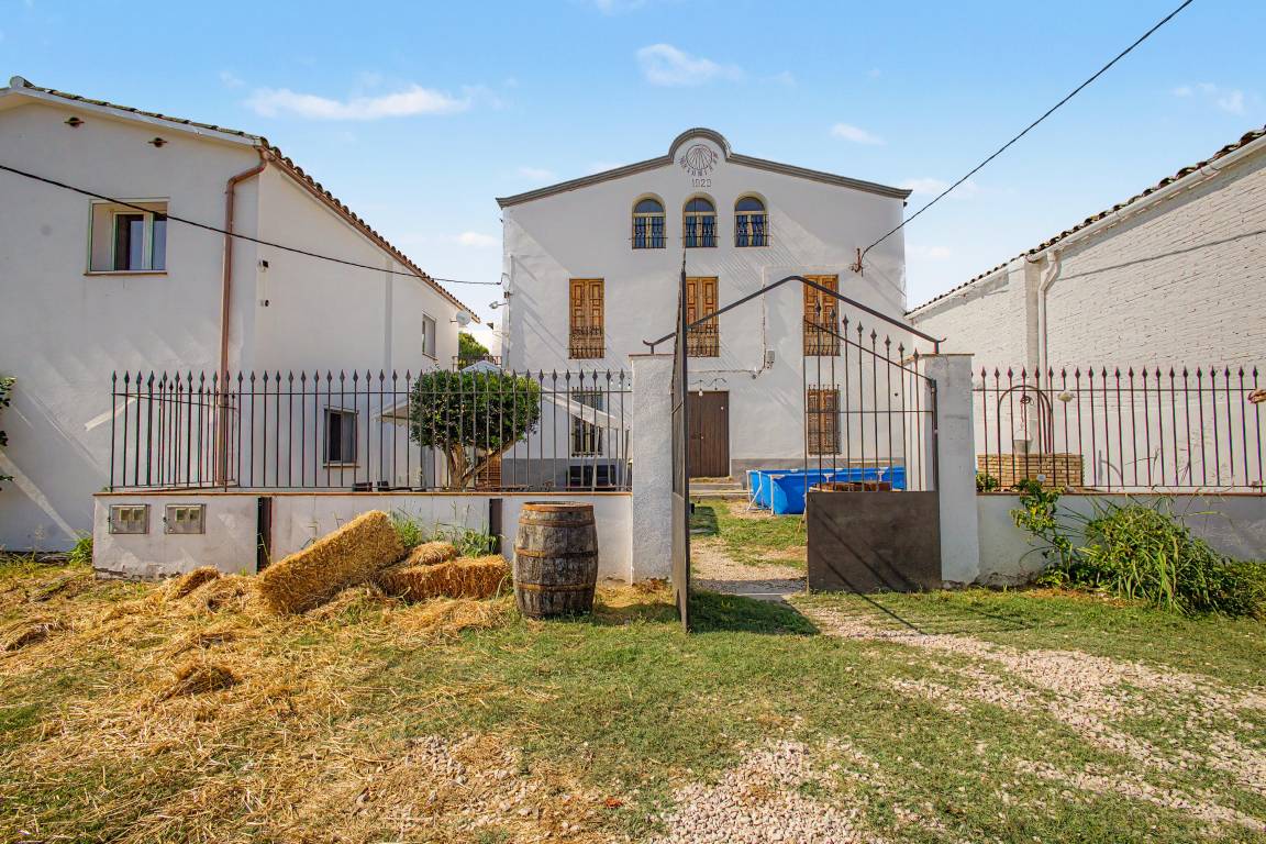 120 M² Maison De Vacances ∙ 4 Chambres ∙ 12 Personnes - Sant Sadurní d'Anoia
