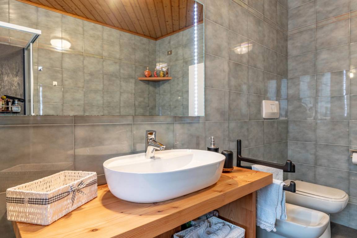 94 M² Appartement ∙ 2 Slaapkamers ∙ 4 Gasten - Coredo