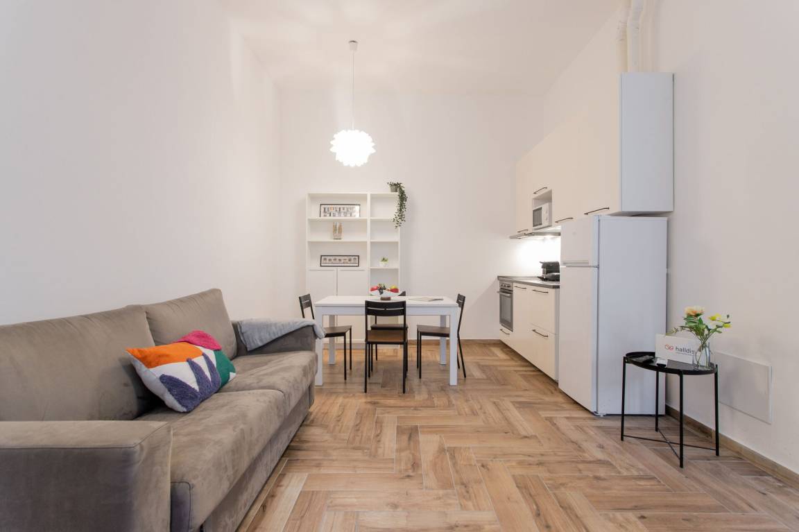 60 M² Resort ∙ 1 Camera Da Letto ∙ 4 Ospiti - Como