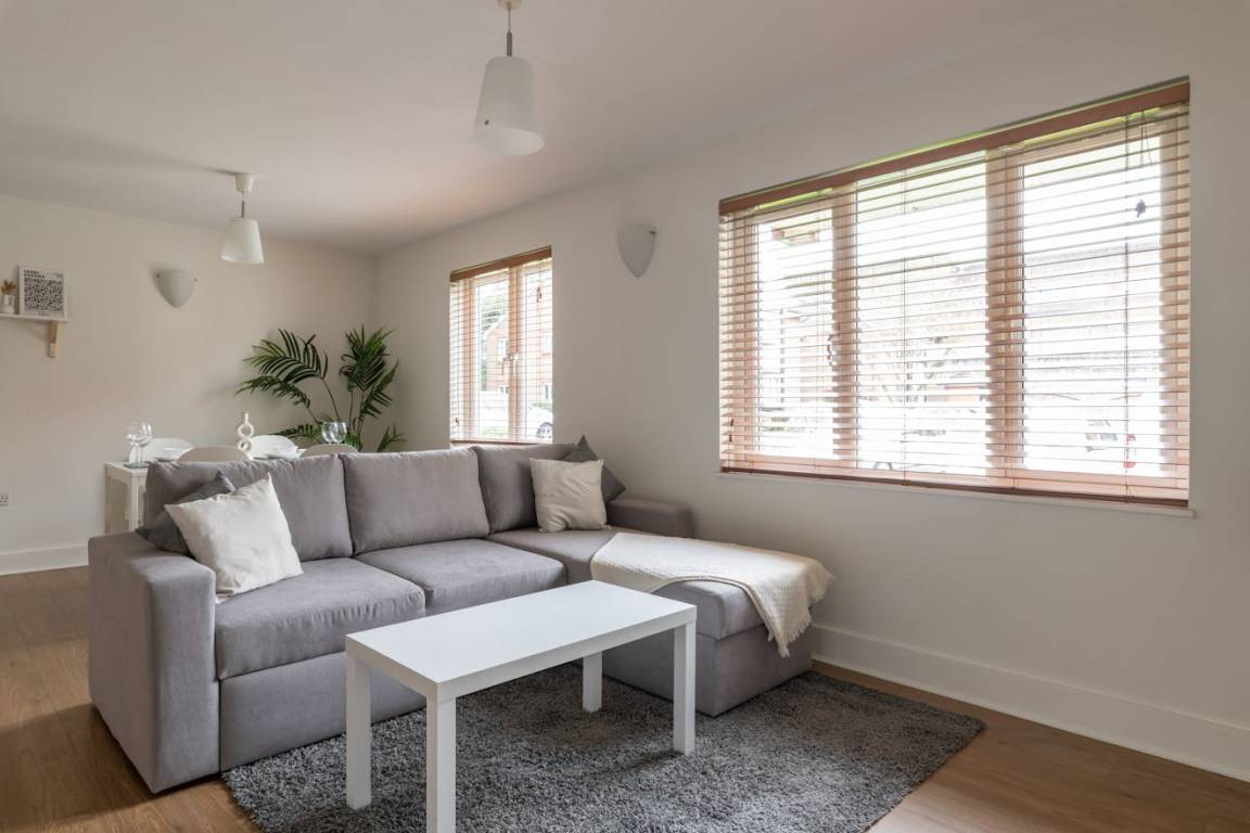 60 M² Apartamento ∙ 2 Quartos ∙ 4 Hóspedes - Crawley