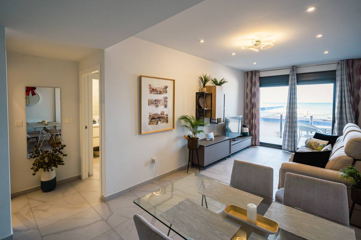 90 M² Apartament ∙ 2 Sypialnie ∙ 4 Gości - Torrevieja