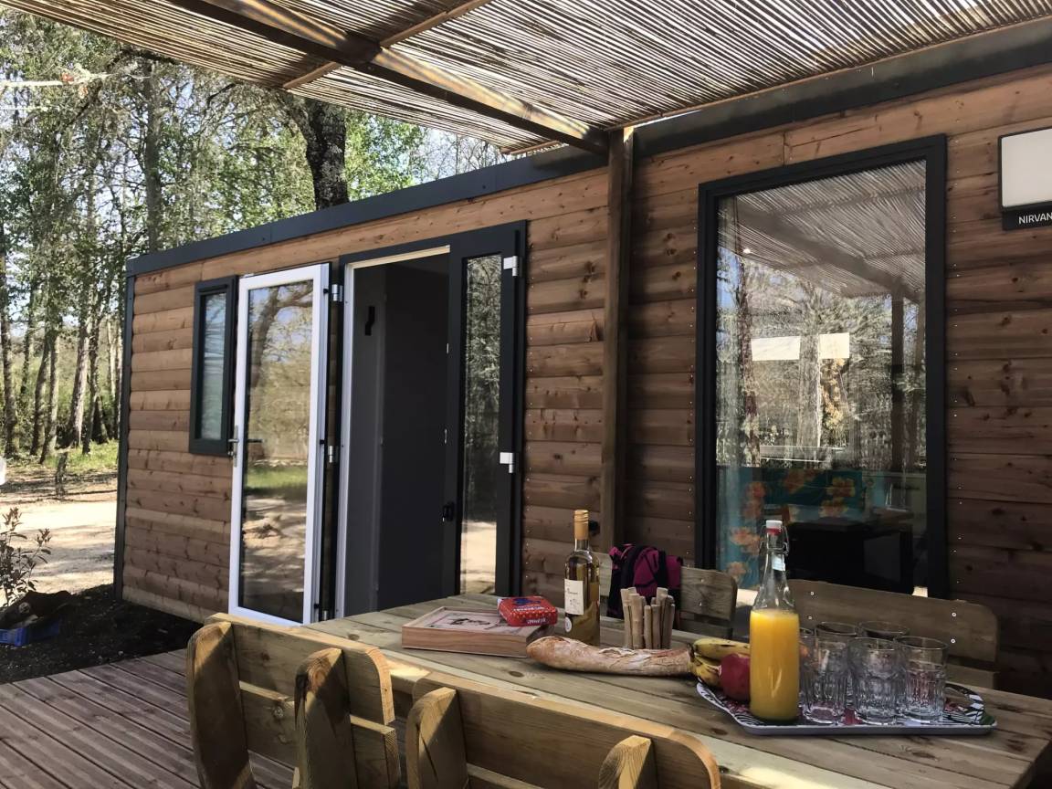 33 M² Mobil-home ∙ 3 Chambres ∙ 6 Personnes - La Roque-Gageac