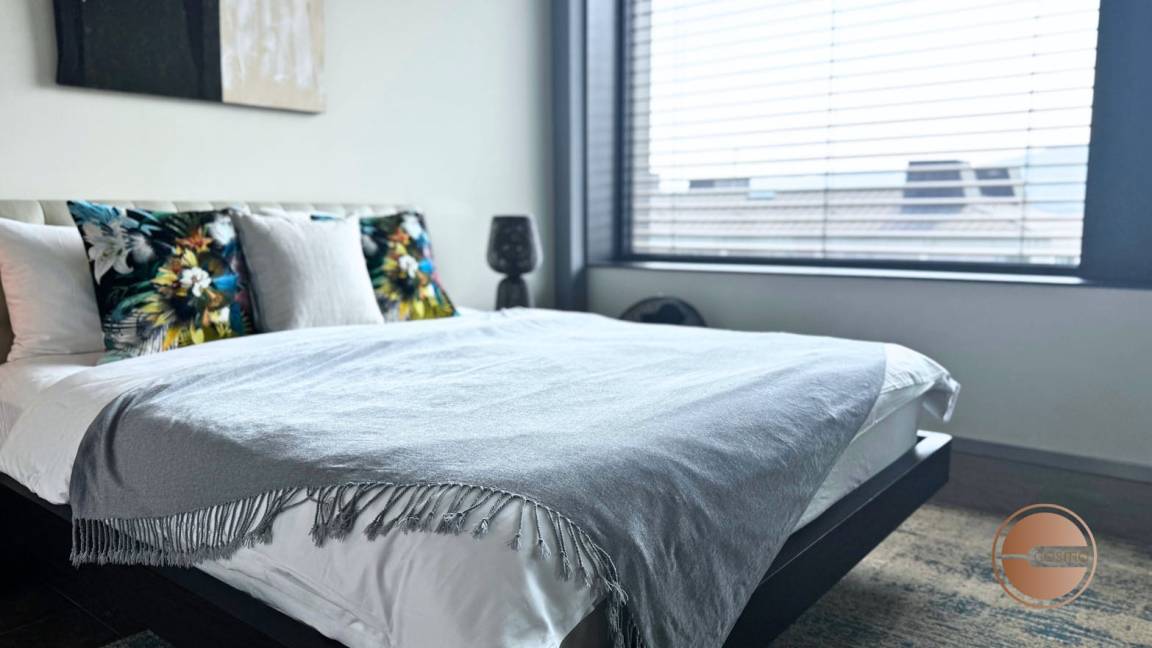 150 M² Apartment ∙ 2 Bedrooms ∙ 4 Guests - Zürich