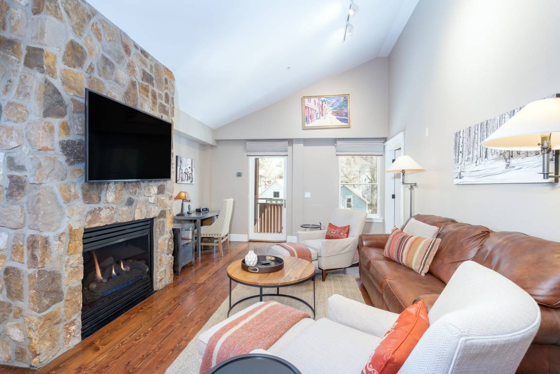 111 M² Condo ∙ 3 Bedrooms ∙ 8 Guests - Telluride, CO
