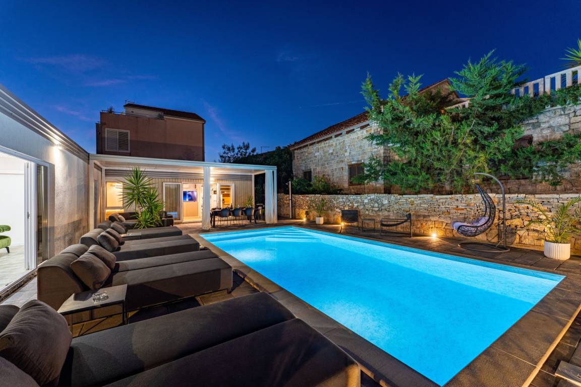 85 M² Maison De Vacances ∙ 3 Chambres ∙ 6 Personnes - Biograd na Moru