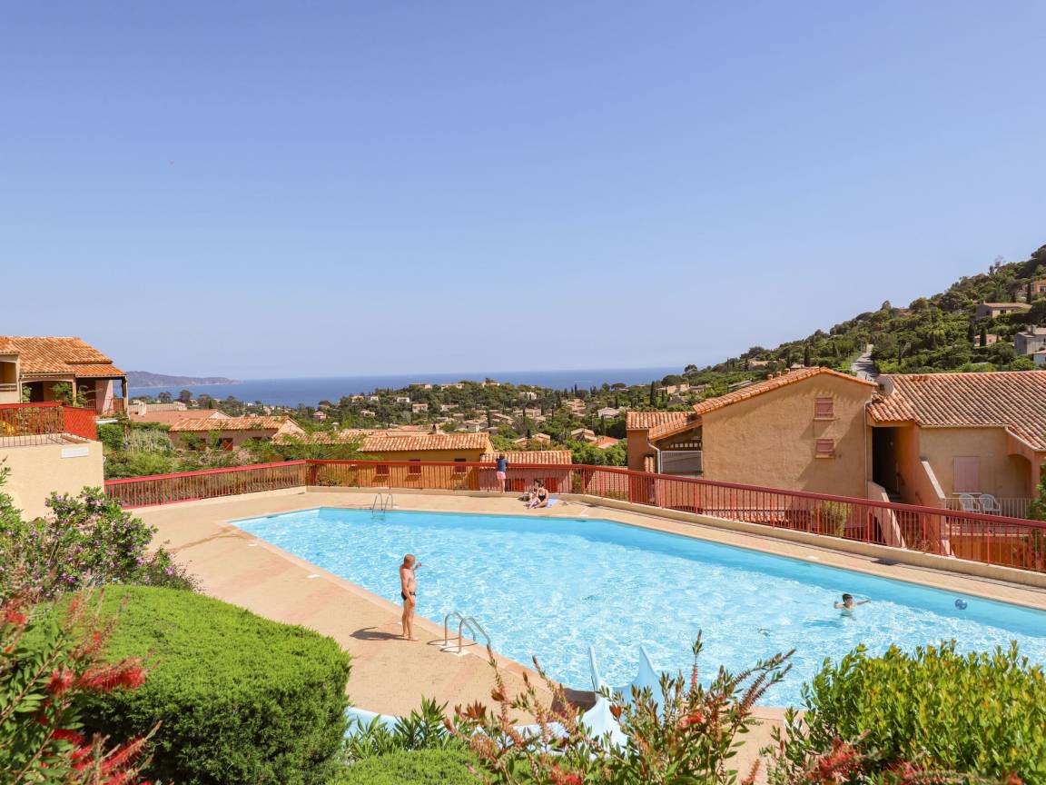 22 M² House ∙ 1 Bedroom ∙ 4 Guests - Cavalaire-sur-Mer