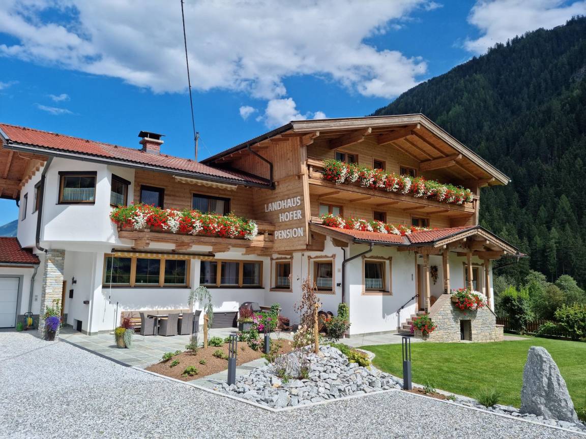 58 M² Apartment ∙ 1 Bedroom ∙ 3 Guests - Neustift im Stubaital