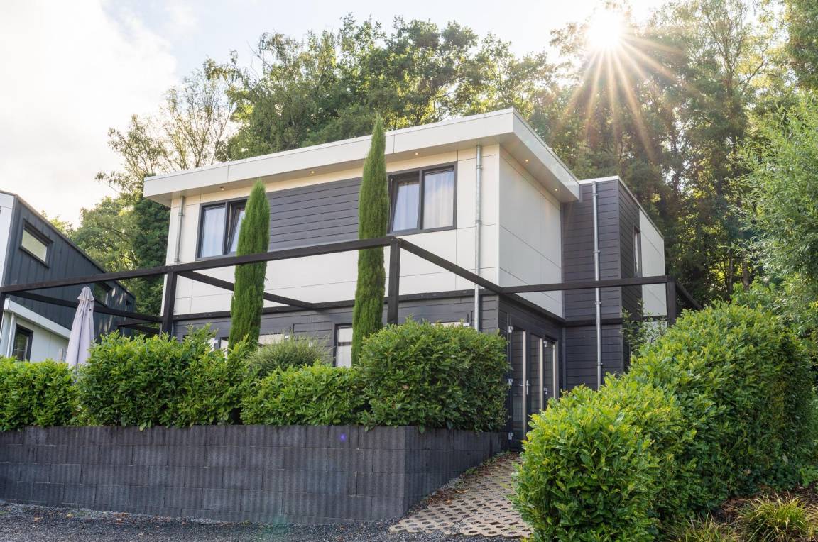 Bungalow ∙ 5 Bedrooms ∙ 10 Guests - Brunssum