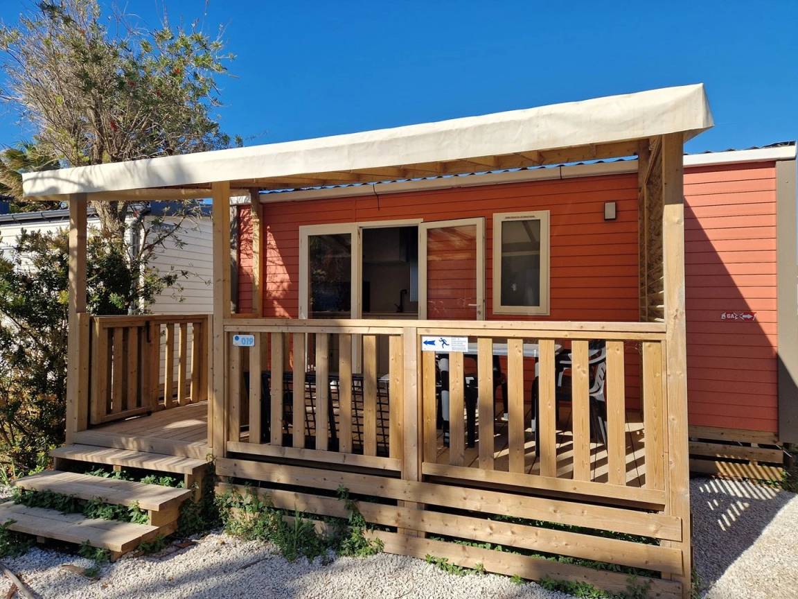 23 M² Camping ∙ 2 Chambres ∙ 4 Personnes - Sauvian
