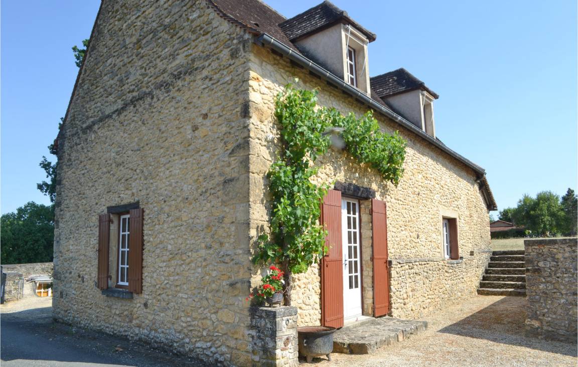 96 M² Huis ∙ 3 Slaapkamers ∙ 6 Gasten - Trémolat