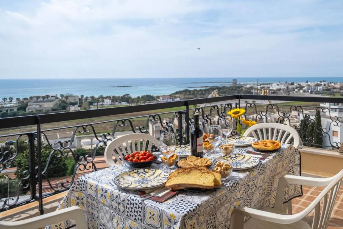 60 M² Ferienwohnung ∙ 1 Schlafzimmer ∙ 3 Gäste - Porto Cesareo