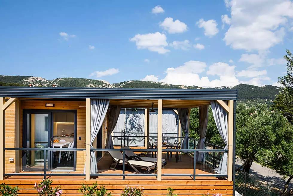 40 M² Mobilheim ∙ 2 Schlafzimmer ∙ 4 Gäste - Rab