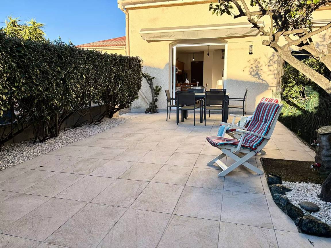 55 M² Huoneisto ∙ 2 Makuuhuonetta ∙ 4 Vierasta - Borgo