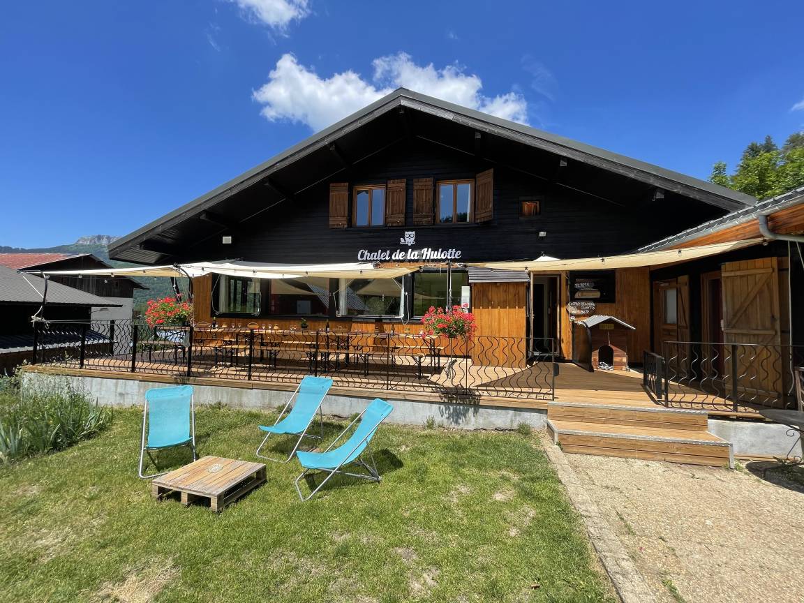 250 M² Chalet ∙ 5 Bedrooms ∙ 35 Guests - Chambéry
