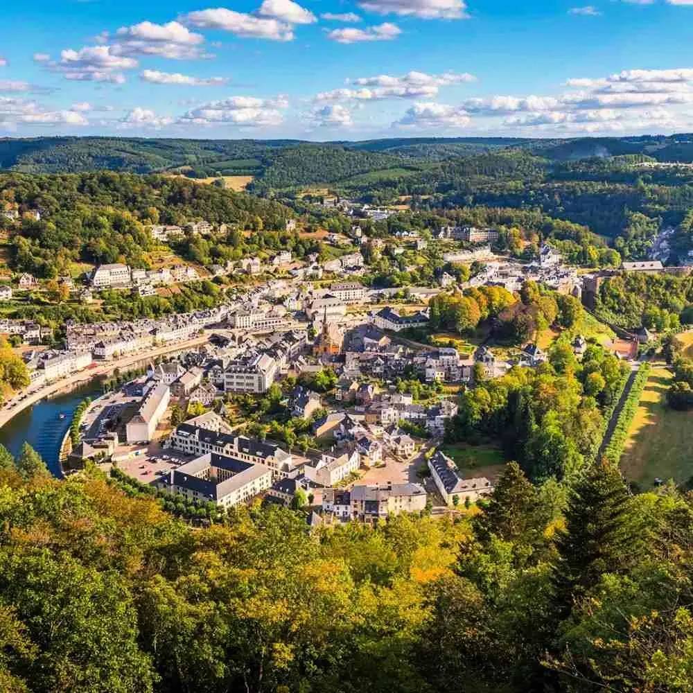 Asuntovaunu ∙ 2 Makuuhuonetta ∙ 2 Vierasta - Wallonie
