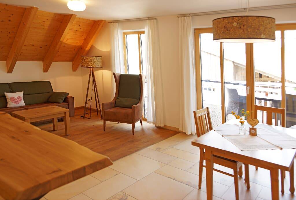 60 M² Apartment ∙ 1 Bedroom ∙ 4 Guests - Burglengenfeld