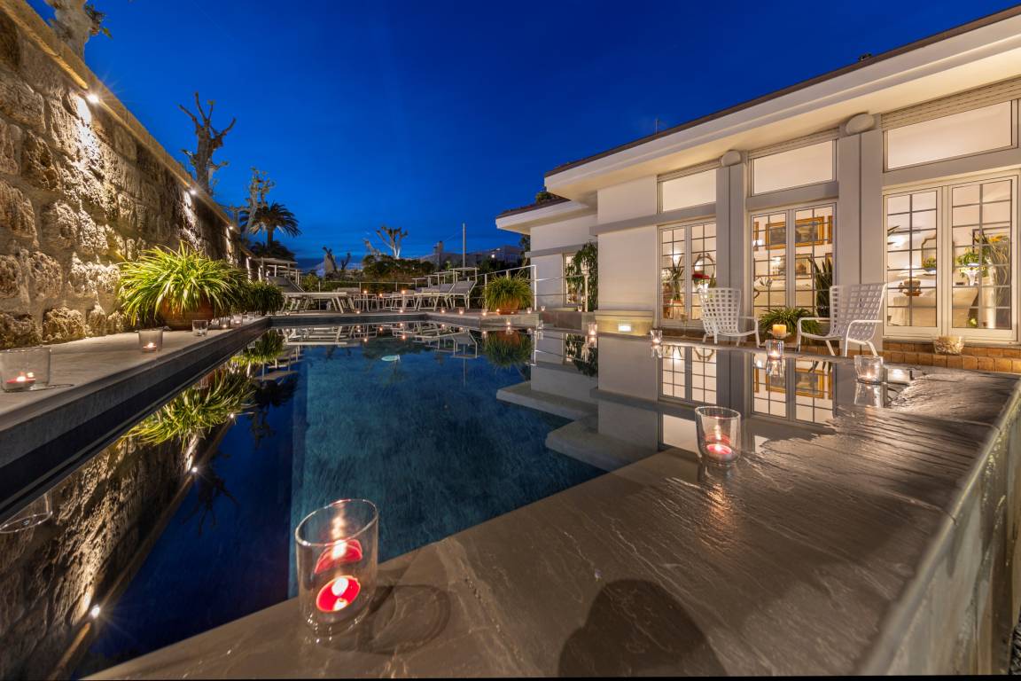 450 M² Villa ∙ 6 Bedrooms ∙ 15 Guests - Sorrento