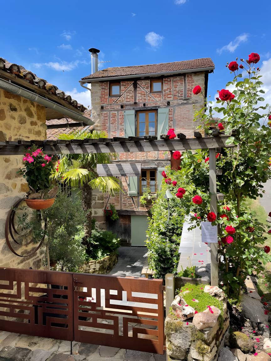 17 M² Chambre D'hôtes ∙ 1 Chambre ∙ 2 Personnes - Figeac