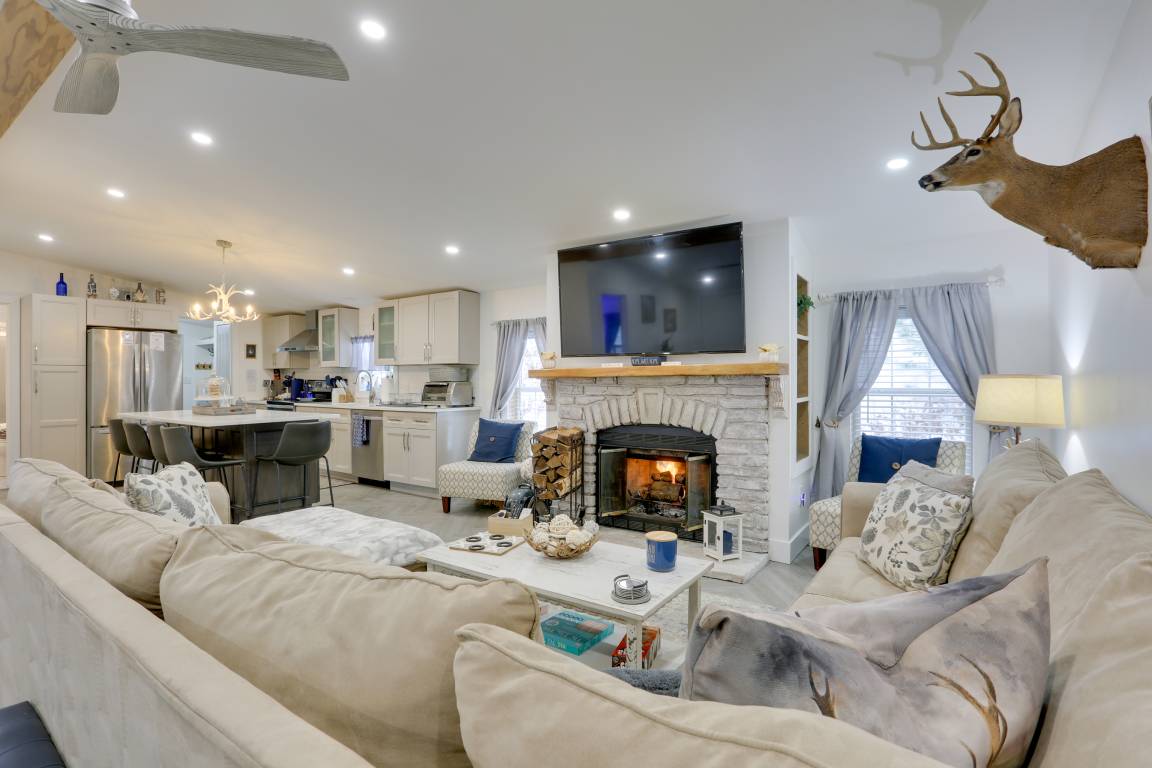 148 M² House ∙ 3 Bedrooms ∙ 12 Guests - Ellenville, NY