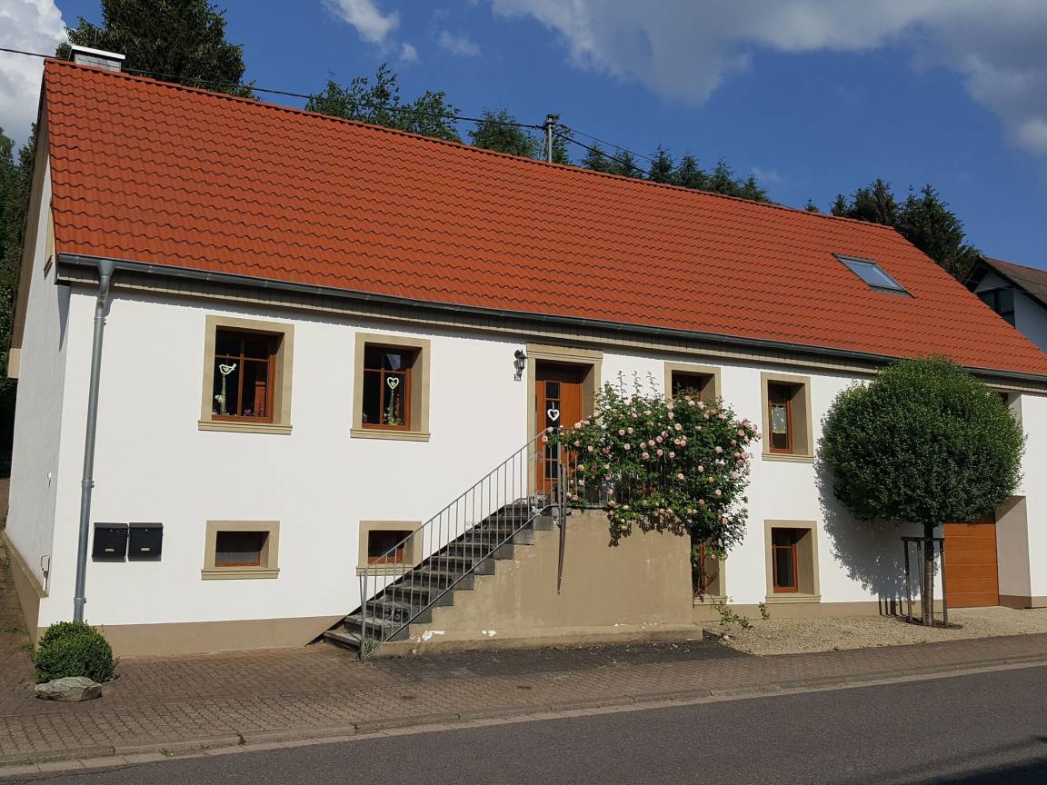 72 M² Ferienwohnung ∙ 3 Schlafzimmer ∙ 4 Gäste - Nohfelden