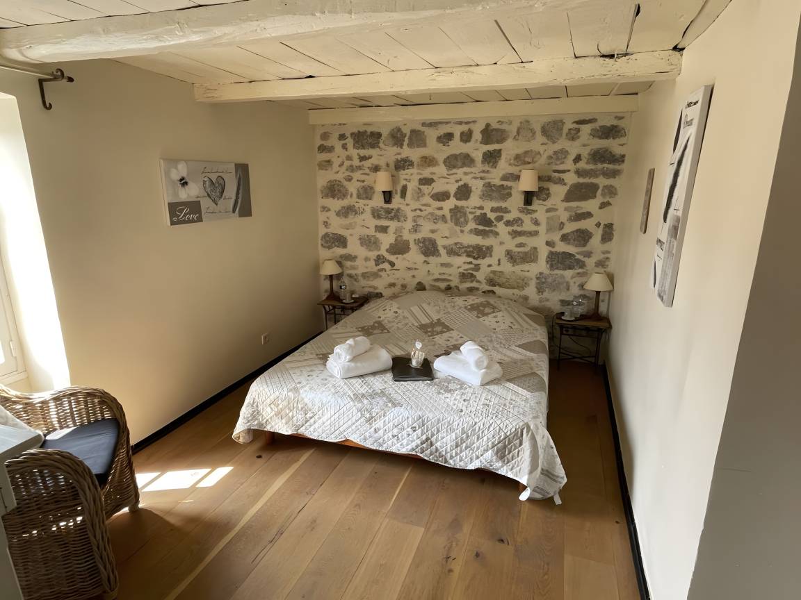 18 M² Chambre D'hôtes ∙ 1 Chambre ∙ 2 Personnes - Ruoms