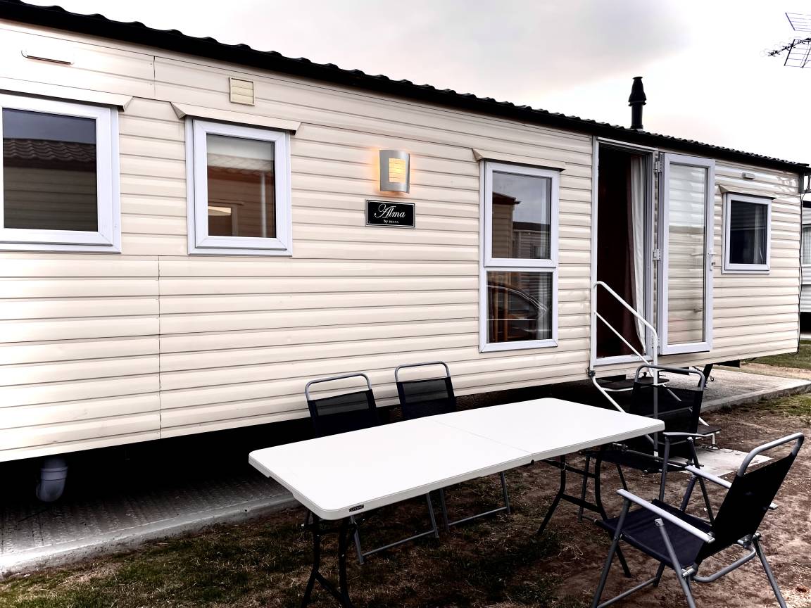125 M² Cabin ∙ 5 Bedrooms ∙ 10 Guests - Clacton-on-Sea
