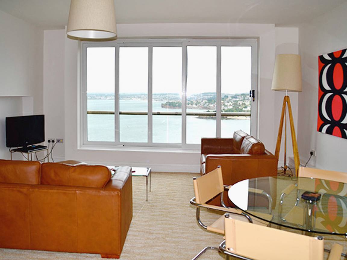 Cottage ∙ 2 Bedrooms ∙ 6 Guests - Brixham