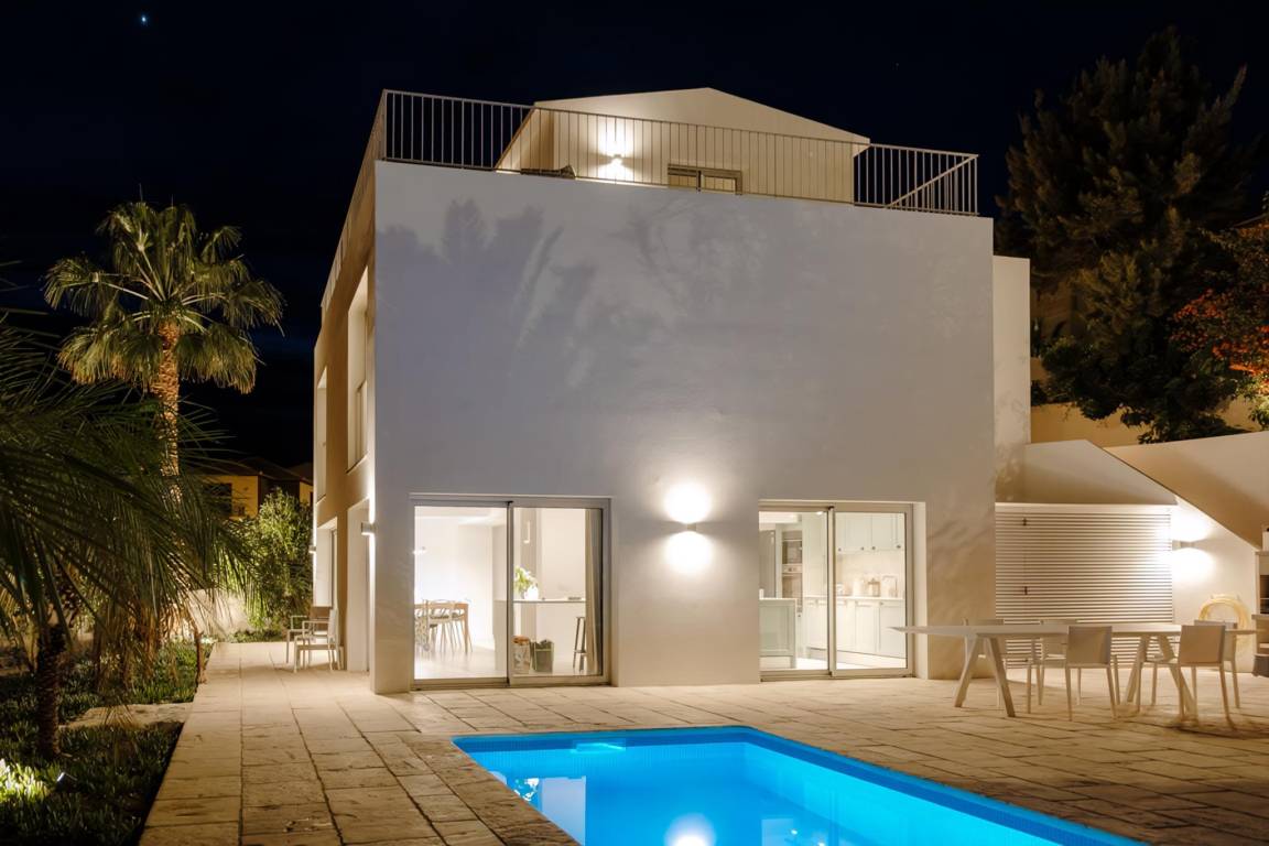 180 M² Casa ∙ 4 Quartos ∙ 8 Hóspedes - Porto Santo