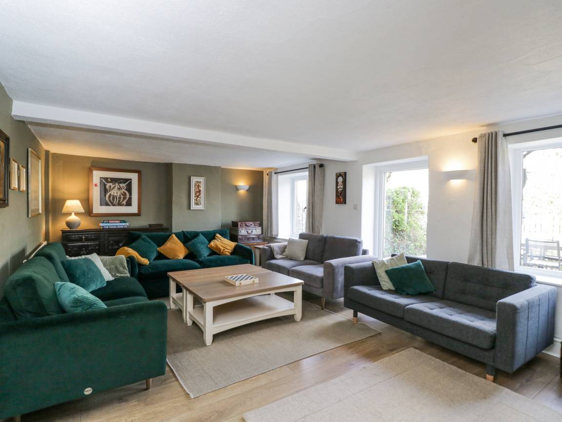 Cottage ∙ 5 Bedrooms ∙ 11 Guests - Stow-on-the-Wold
