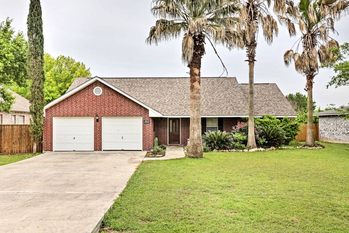 148 M² House ∙ 3 Bedrooms ∙ 6 Guests - Marion, TX