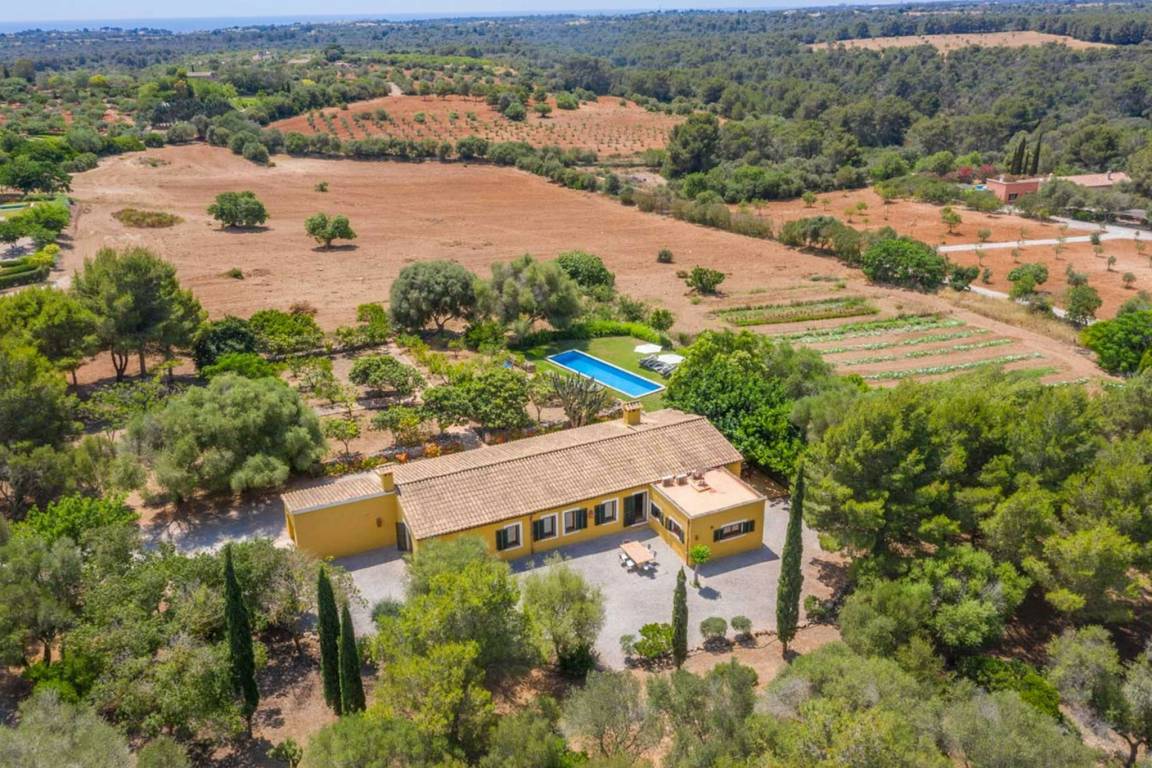 280 M² Ferienhaus ∙ 3 Schlafzimmer ∙ 6 Gäste - Porto Cristo