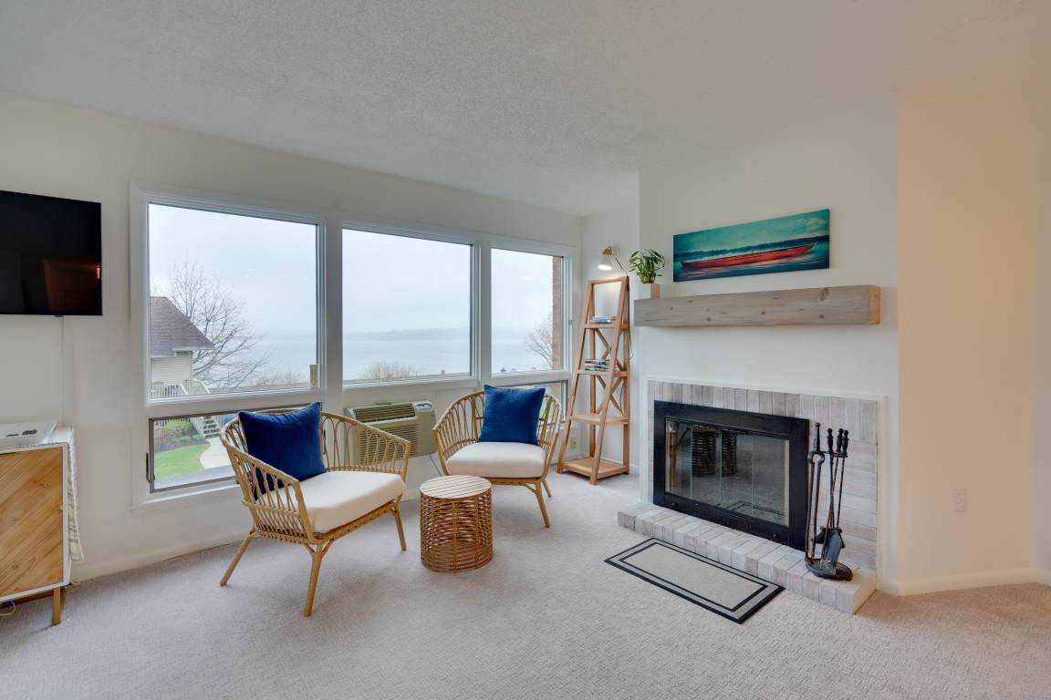 116 M² Apartment ∙ 3 Bedrooms ∙ 7 Guests - Chautauqua, NY