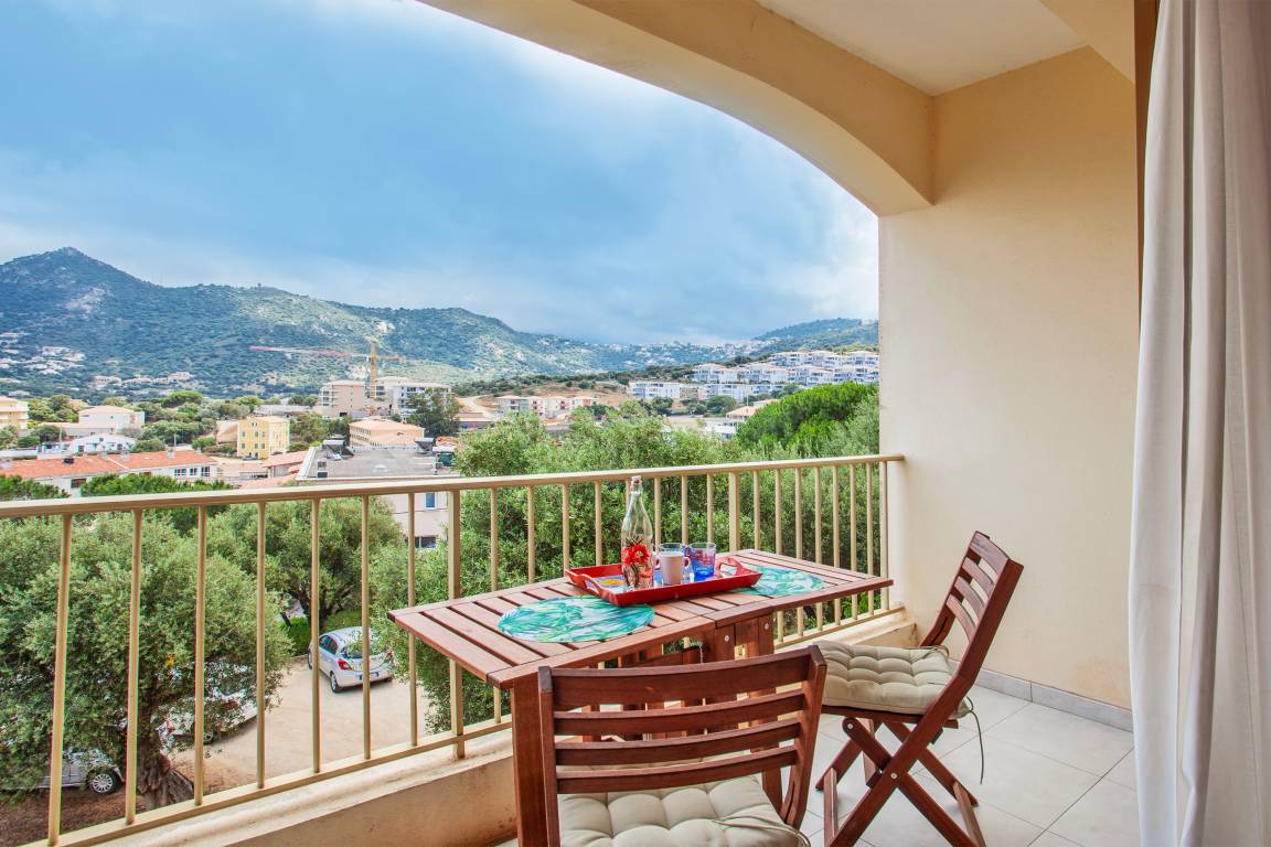 62 M² Apartment ∙ 2 Bedrooms ∙ 4 Guests - L'Île-Rousse