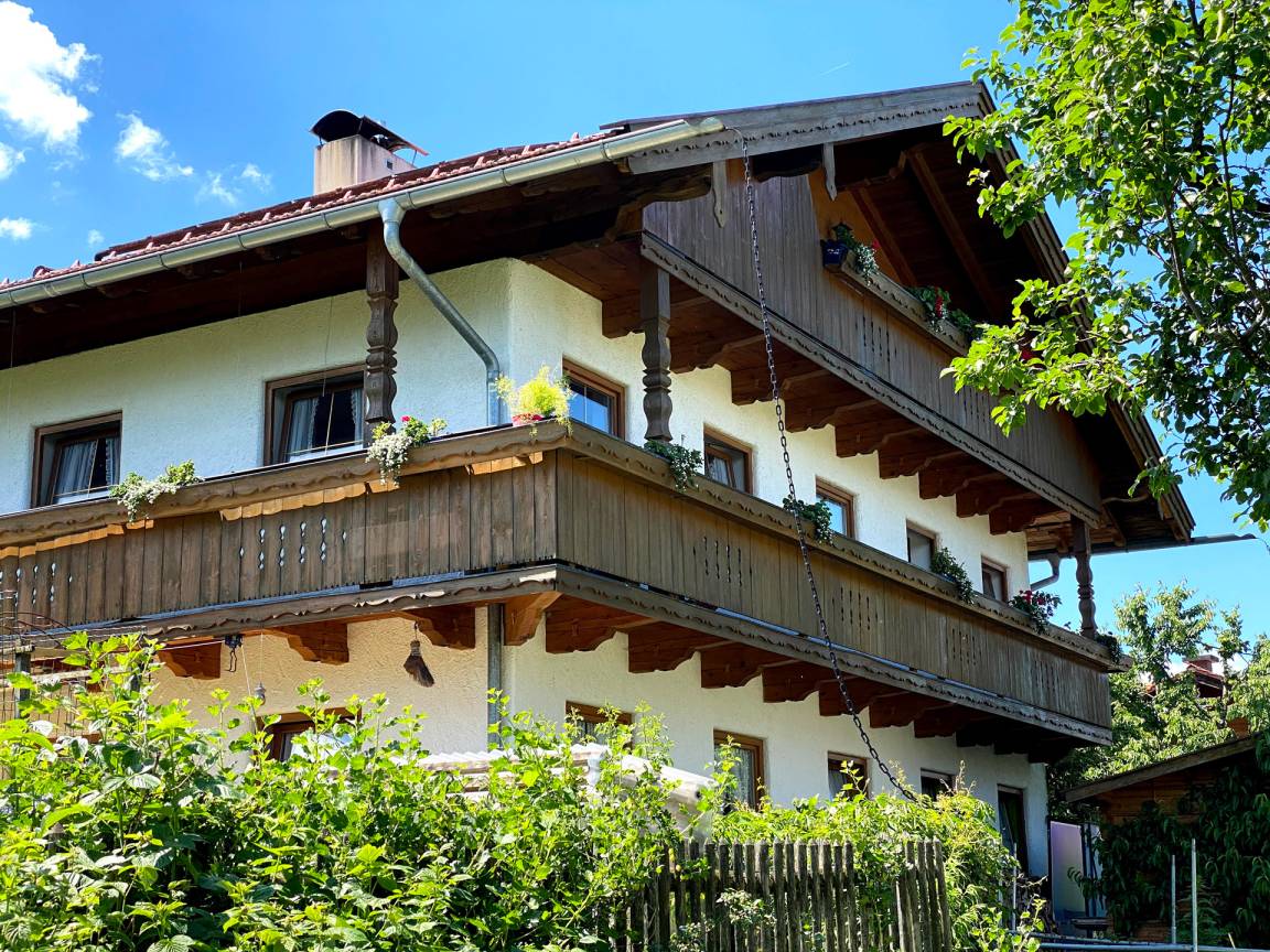 70 M² Apartment ∙ 2 Bedrooms ∙ 6 Guests - Bernau am Chiemsee
