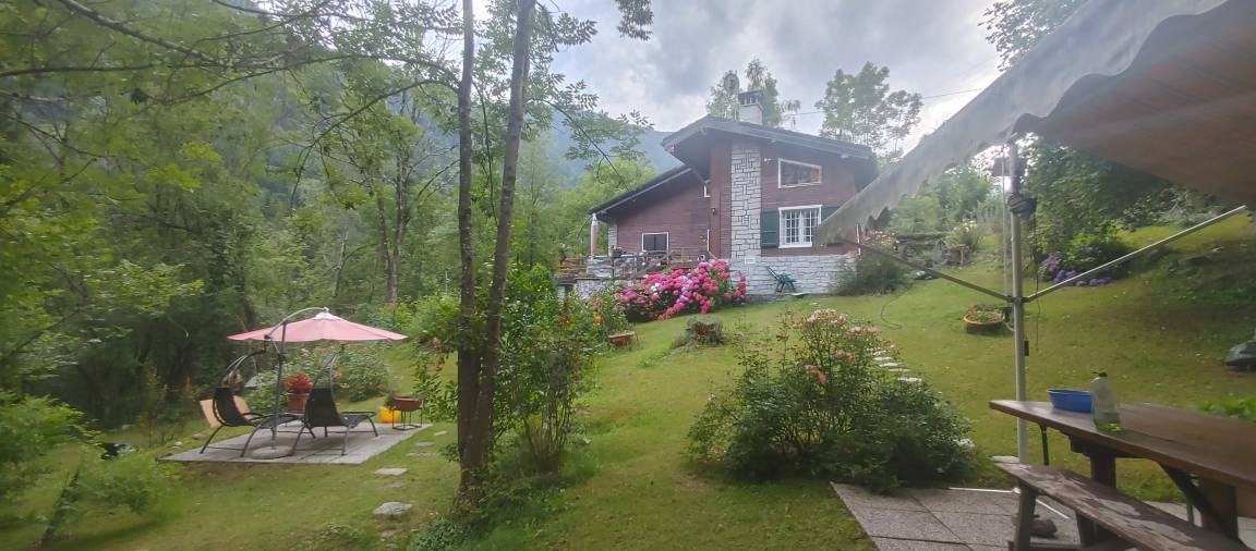 110 M² Chalet ∙ 4 Bedrooms ∙ 13 Guests - Piedmont