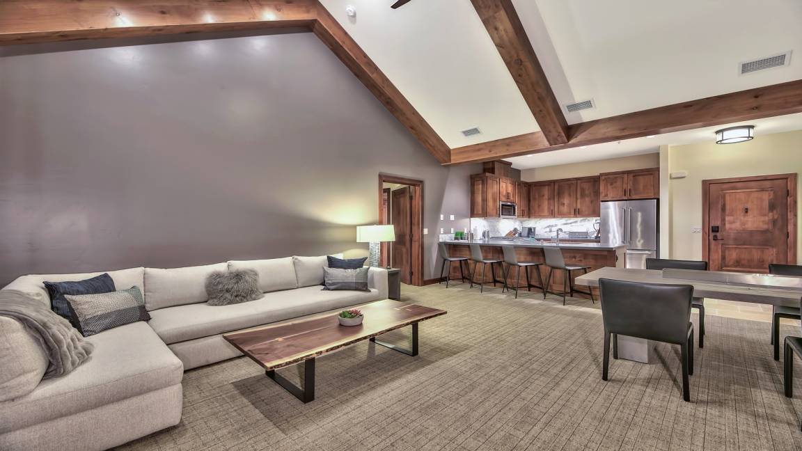 150 M² Condo ∙ 3 Bedrooms ∙ 8 Guests - Stateline, NV