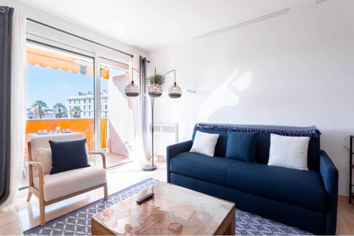 47 M² Appartement ∙ 1 Chambre ∙ 4 Personnes - IBIS Cannes Mouans Sartoux parking gratuit
