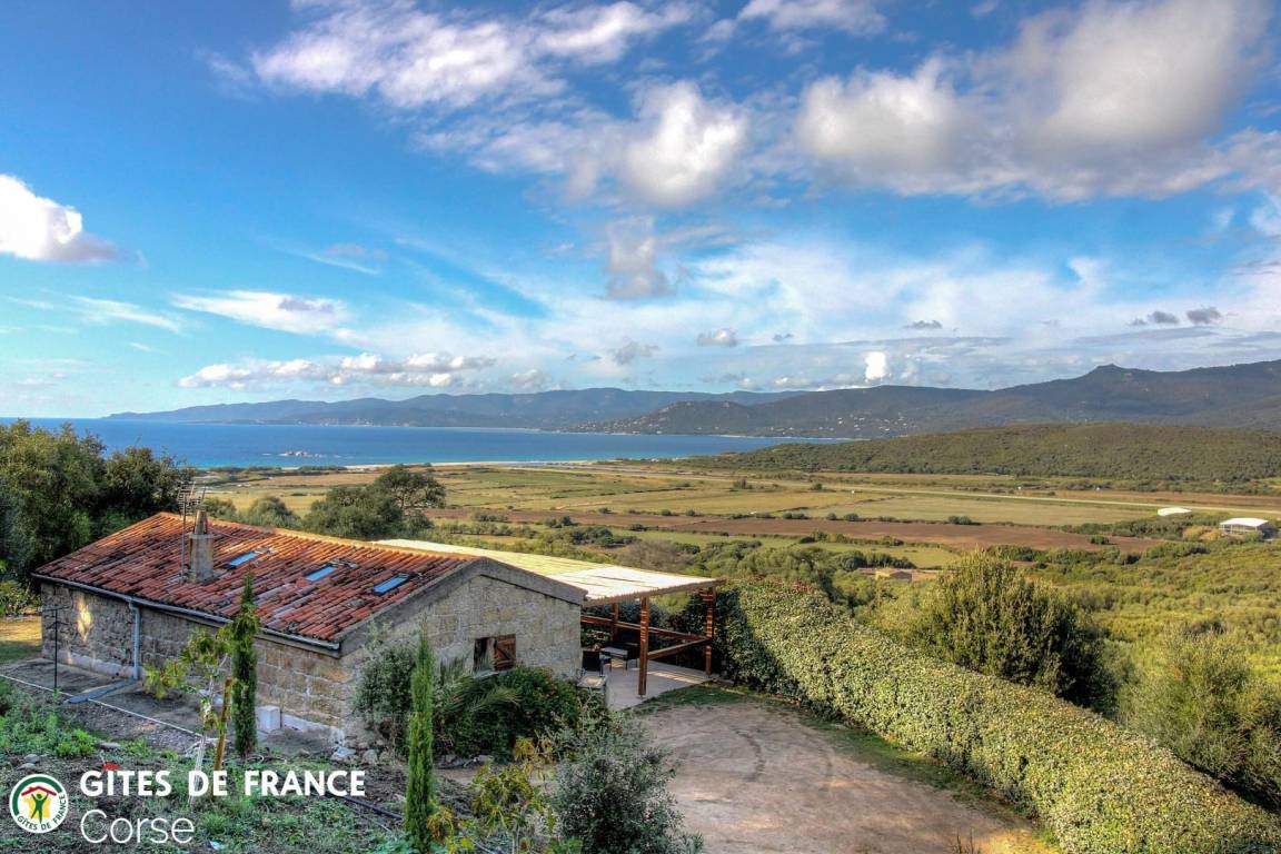 52 M² Gîte ∙ 1 Chambre ∙ 4 Personnes - Sartène