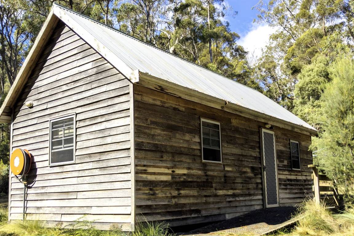 Camping ∙ 1 Bedroom ∙ 4 Guests - Tasmania