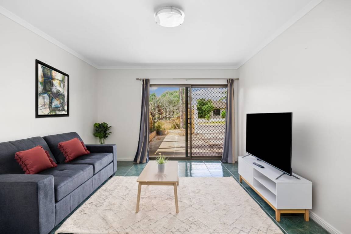 387 M² House ∙ 8 Bedrooms ∙ 20 Guests - Glenelg