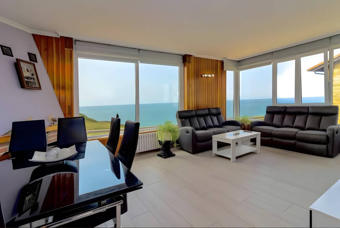 300 M² Villa ∙ 4 Schlafzimmer ∙ 14 Gäste - Santillana del Mar