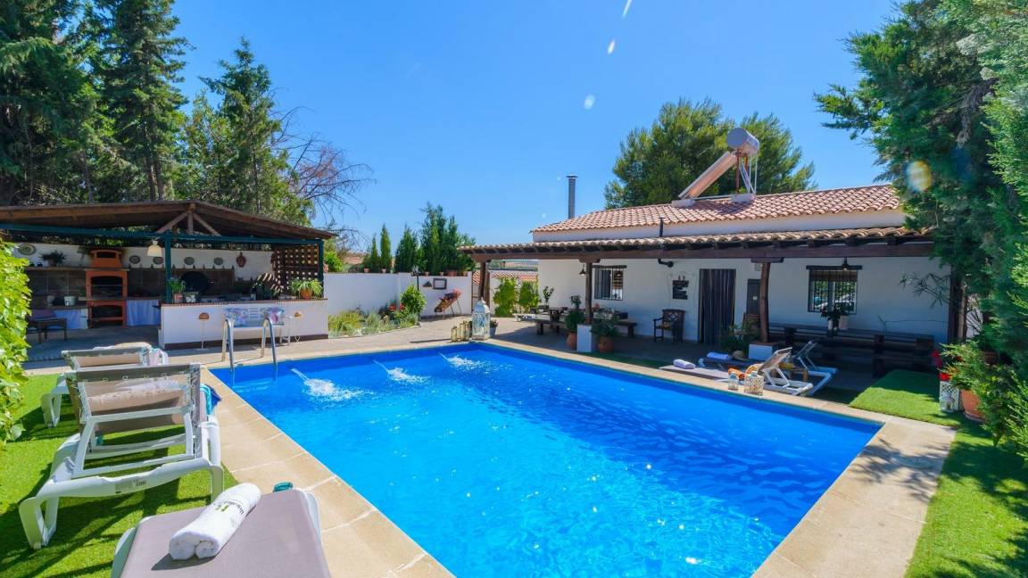 150 M² Huis ∙ 2 Slaapkamers ∙ 4 Gasten - Pinos Puente