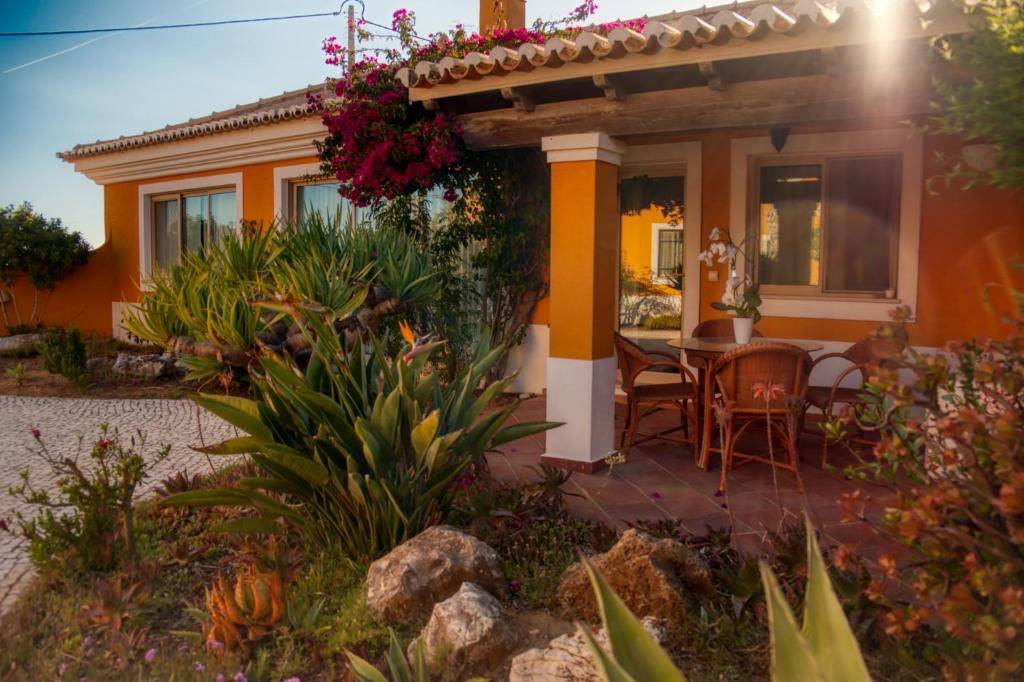 85 M² Cottage ∙ 1 Bedroom ∙ 4 Guests - Algarve