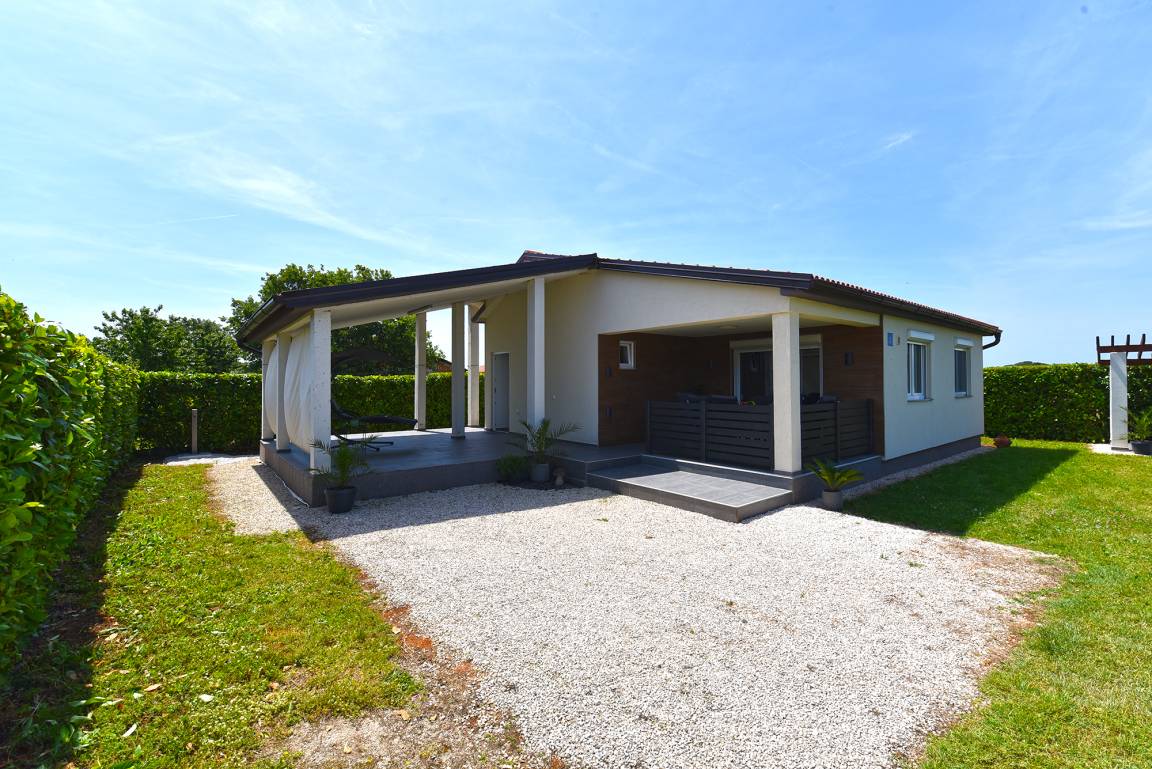 55 M² House ∙ 2 Bedrooms ∙ 6 Guests - Pula