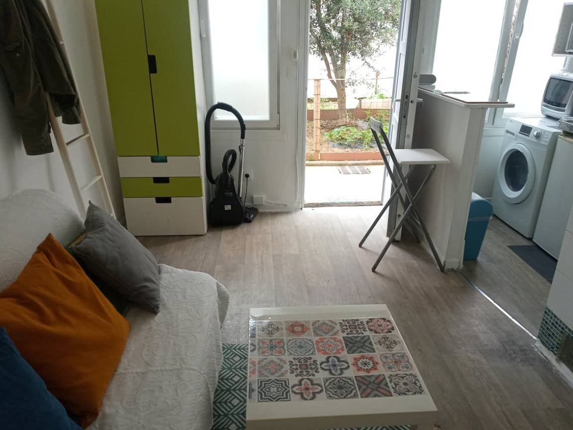 16 M² Ferienwohnung ∙ 2 Gäste - Villepinte
