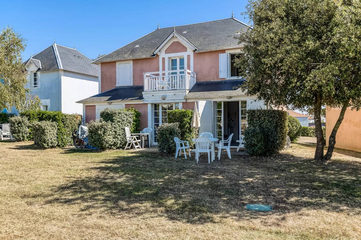 30 M² House ∙ 1 Bedroom ∙ 5 Guests - Jard-sur-Mer